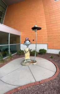 Green Eggs and Ham Statue - Statue Quest – Statue & Monument Directory ...
