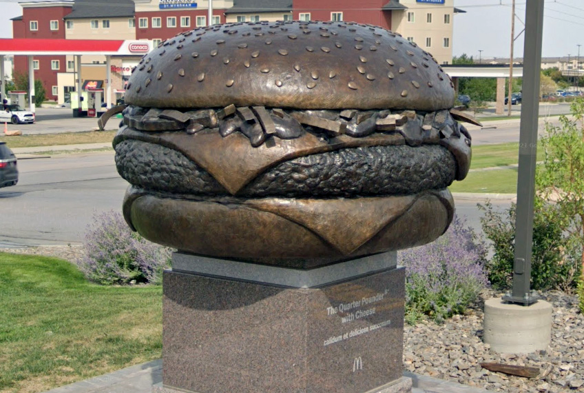 The Quarter Pounder with Cheese Statue - Statue Quest – Statue ...